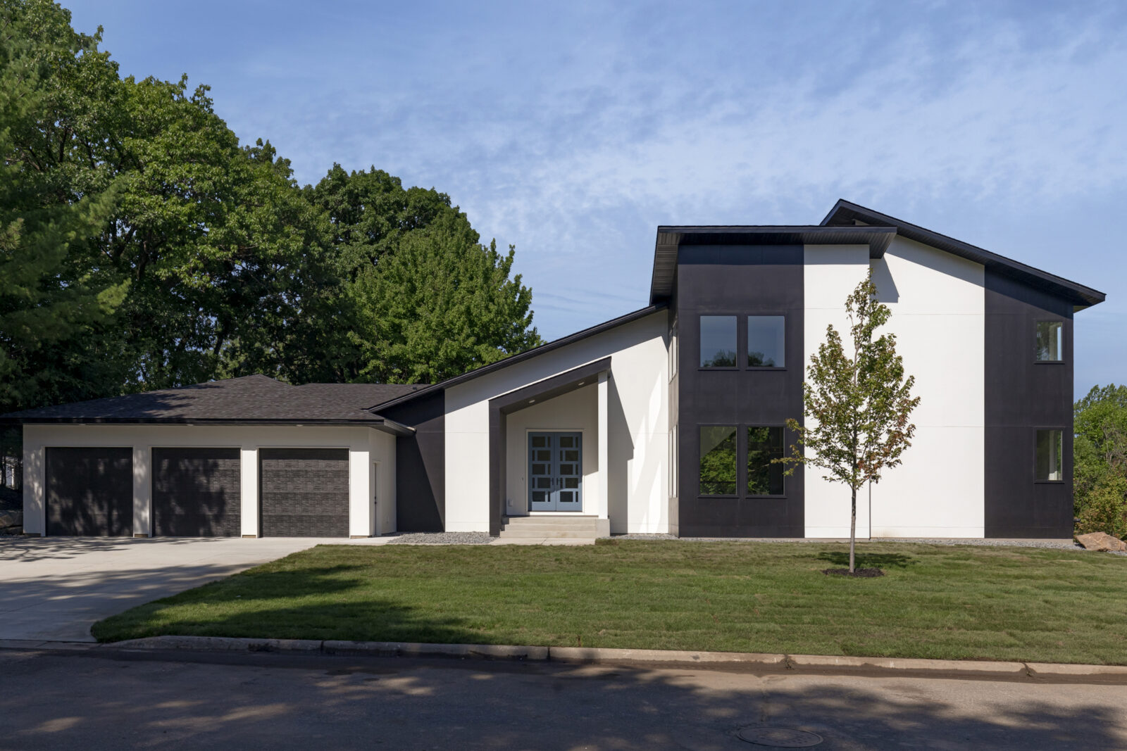 Timeless Window Color Options for Your New Home | Alma Homes